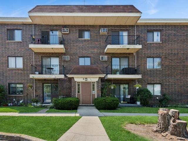 944 N Rohlwing Rd Apt Gj, Addison, IL 60101