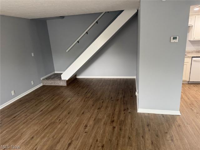 944 Wadsworth Road F3