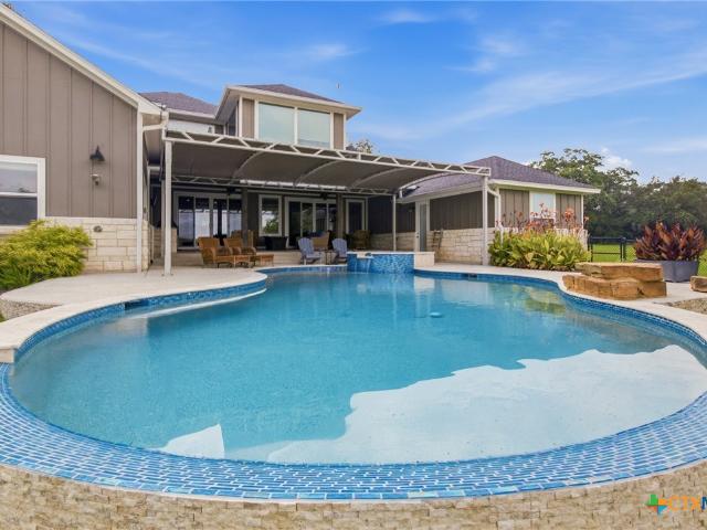 944 West Lake Trail