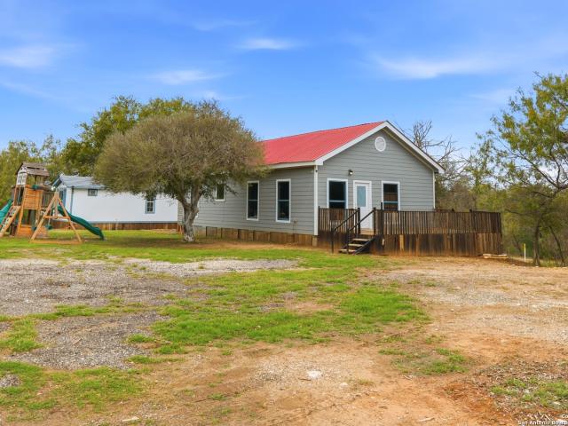 9455 S Foster Rd, San Antonio, TX 78222 | Compass