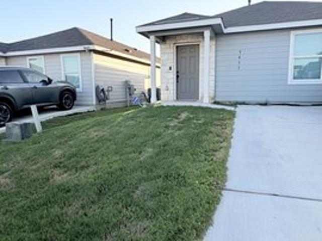 9455 Tarbutton Trl, San Antonio, TX 78211