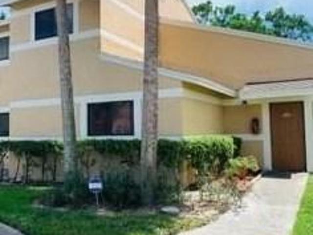 9456 S Palm Cir S Unit #9456, Pembroke Pines, FL 33025