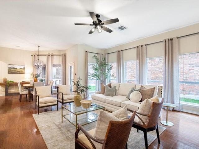 9458 Park Garden Dr, Frisco, TX 75035