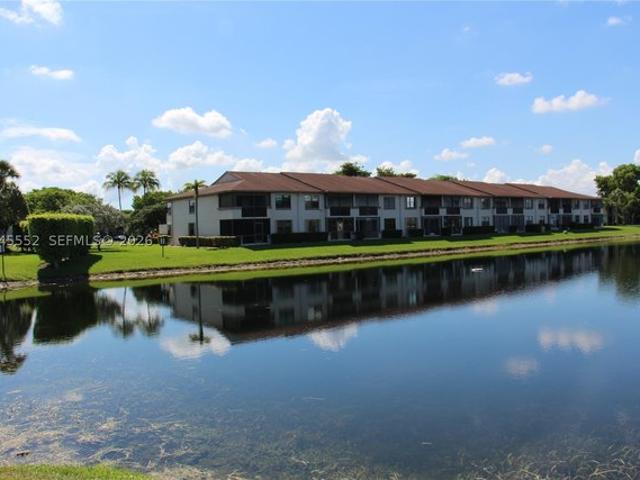 9459 W McNab Rd Unit 215, Tamarac, FL 33321