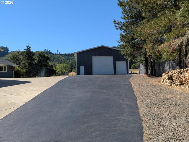 9450 bullock rd