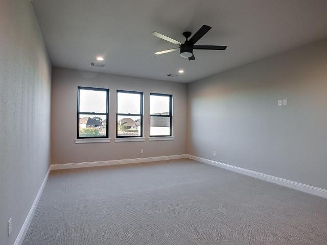9453 Bluestem Ln, Justin, TX 76247 | MLS #21303
