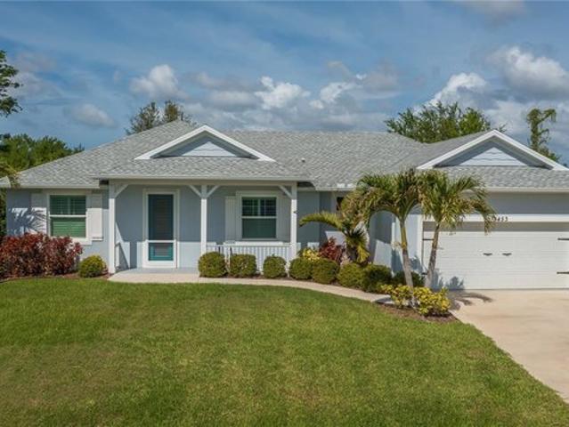 9453 Singer Cir, Port Charlotte, FL 33981