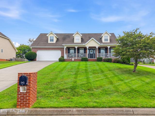 945 Carter Springs Drive
