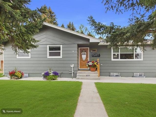 945 Avenue K, Powell, WY 82435