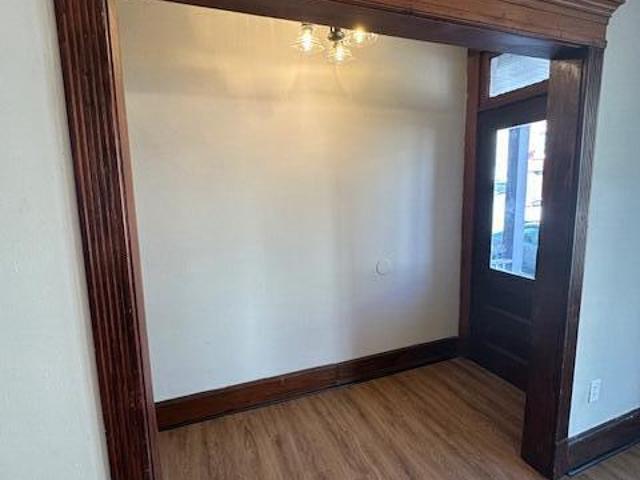 945 Broadway