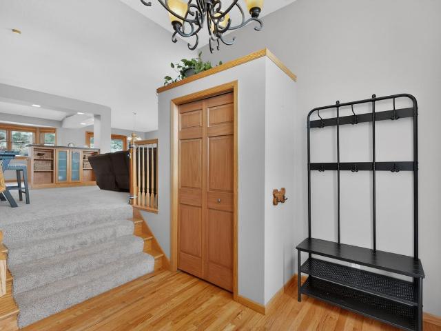 945 Golfers Court SE
