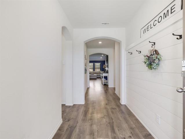 945 English Drive