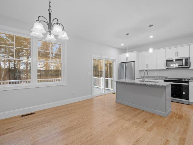 945 Londonderry Turnpike # 3