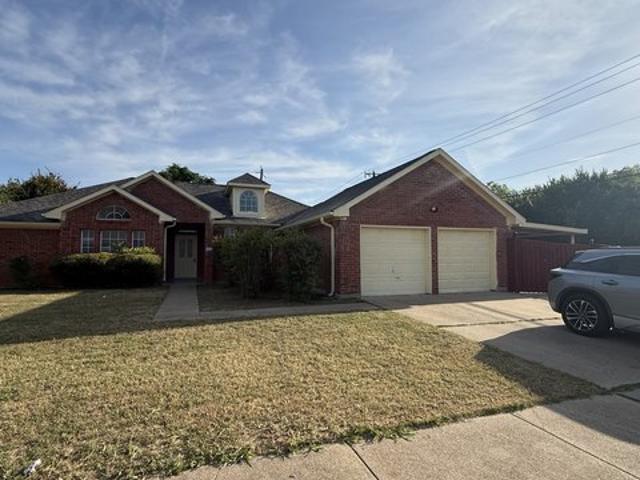 945 McGehee Ave, Cedar Hill, TX 75104