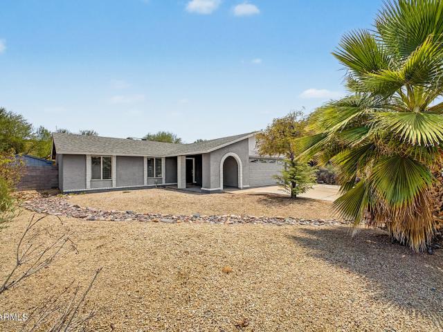 945 n central drive