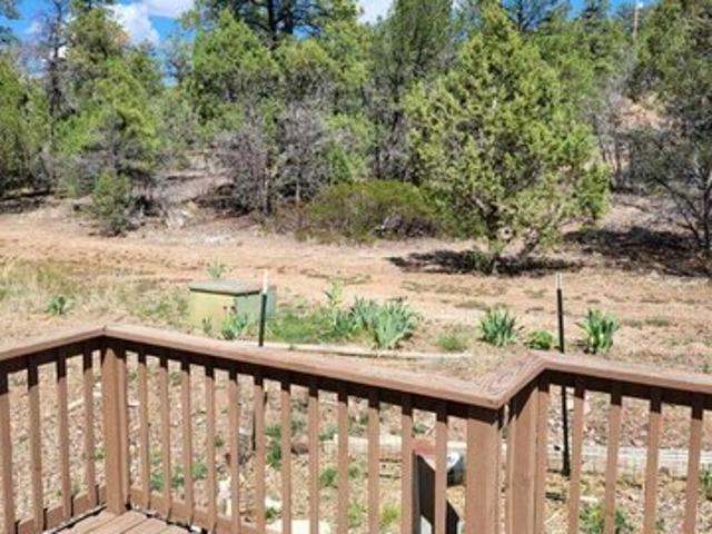 945 S 8th Dr, Show Low, AZ 85901