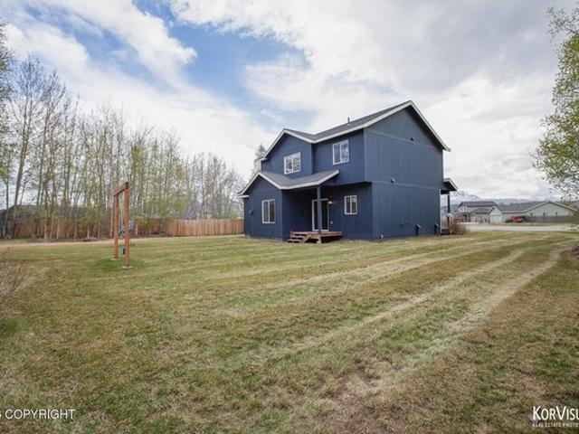 945 S Arza Cir, Palmer, AK 99645
