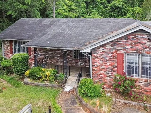945 S Hairston Road