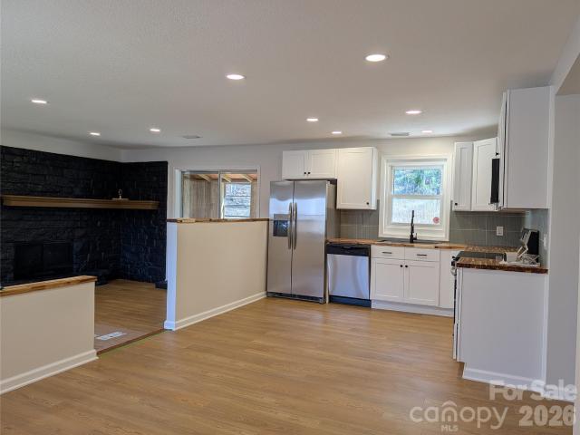 945 Summers Road