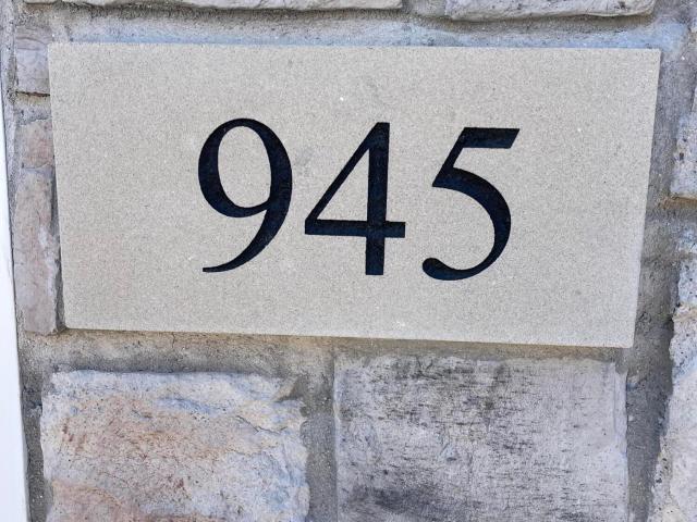 945 Paula Court