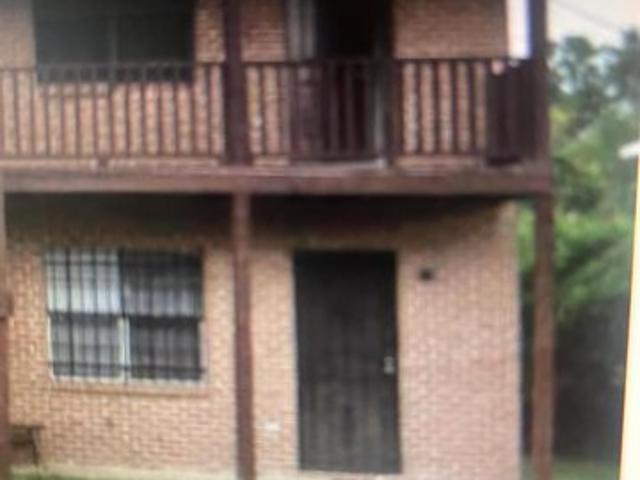 945 Robinson Rd, Jackson, MS 39203