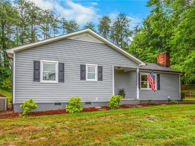 945 Rhine Road