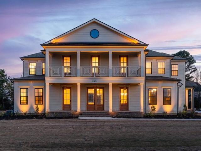 945 Wilbon Rd, Holly Springs, NC 27540