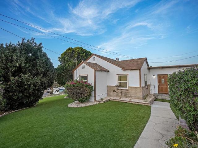 9465 Emerald Grove Ave