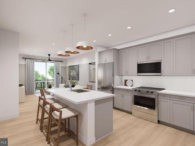 9465 Sprague Ave Unit 307, Fairfax, VA 22031