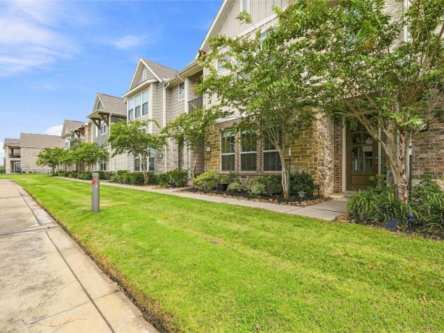 9460 Caddo Ridge Lane