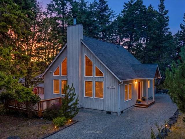9460 Sandpiper Ln, Manzanita, OR 97130