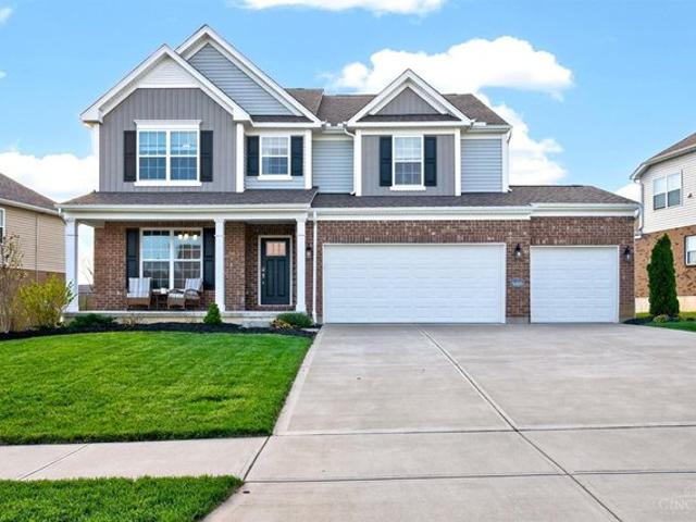 9460 W Meadow Dr, West Chester, OH 45069
