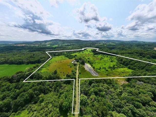 9462 Crooked Hill Rd, Cassville, NY 13318