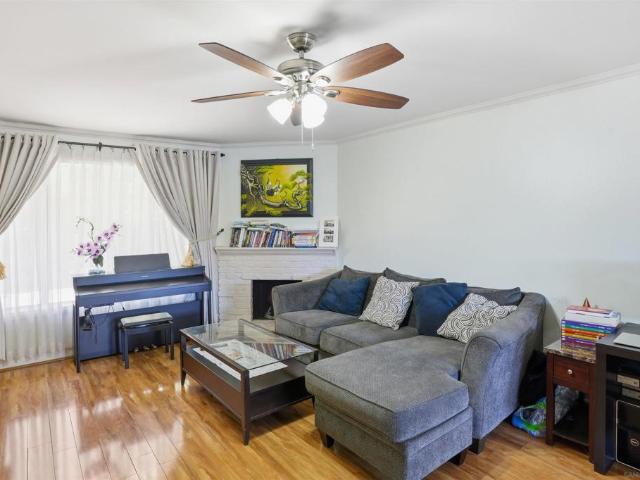 9463 Gold Coast H5