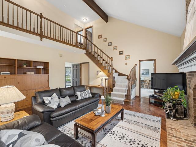 946 Montgomery Court