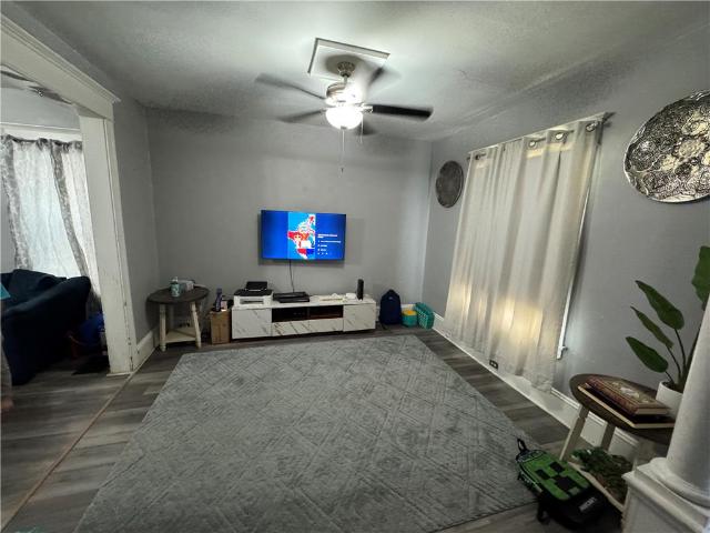 946 S 24th Street