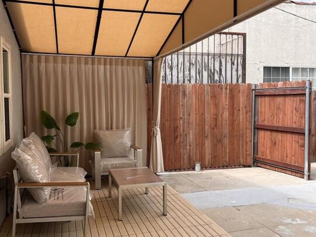 946 S Lucerne Blvd, Los Angeles, CA 90019 | MLS #26810