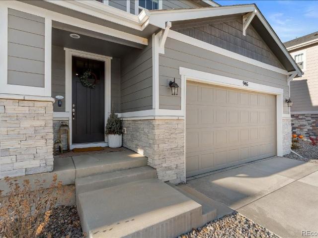 946 Rustling Drive