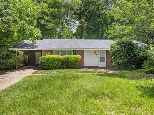 946 Woodburn Dr, Columbus, GA 31907