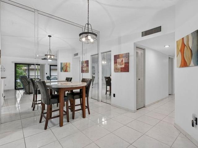 9474 S Belfort Cir Unit 206, Tamarac, FL 33321