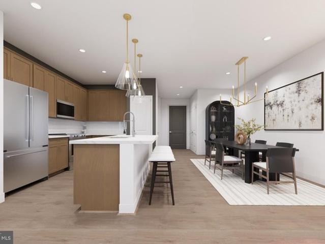 9475 Sprague Ave Unit 607, Fairfax, VA 22031