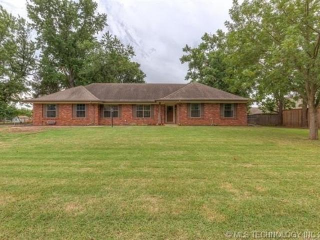 9478 E 137th St S, Bixby, OK 74008