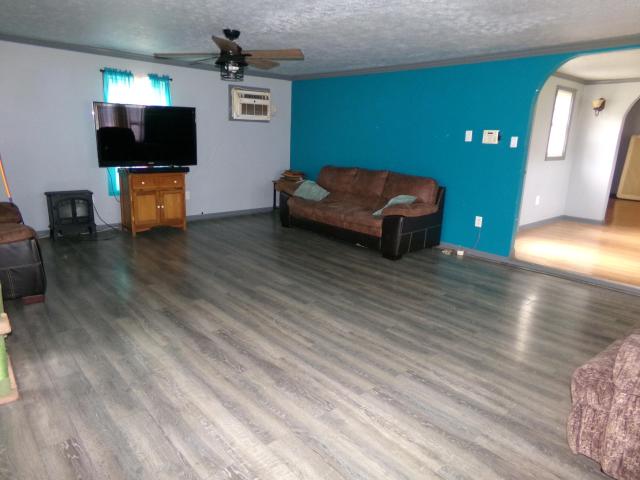 9478 Spencer Pike
