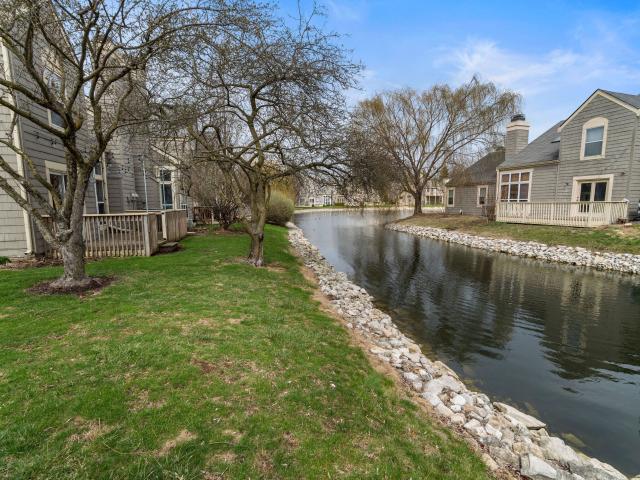 9479 Bridgewater Circle