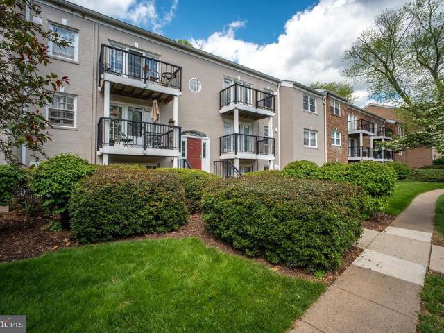 9479 Fairfax Boulevard # 304
