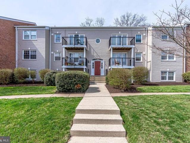 9479 Fairfax Blvd #203, Fairfax, VA 22031