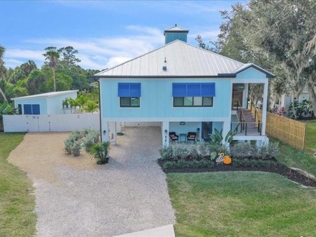 9470 Colony Dr, North Fort Myers, FL 33917
