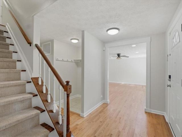 9470 Hillside Drive