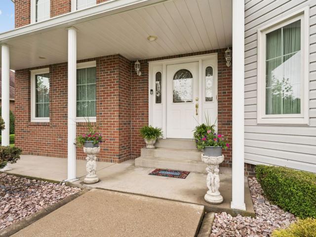9470 Pembroke