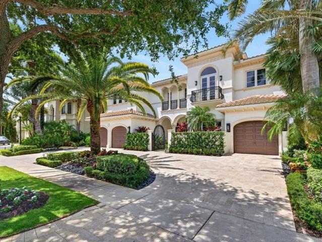 9471 Bridgebrook Dr, Boca Raton, FL 33496